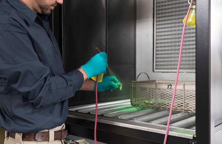 Fluorescent Penetrant Testing | Applus+ Australia
