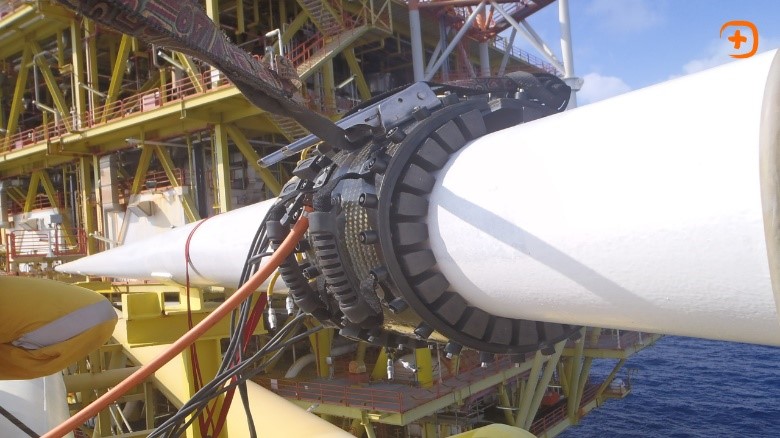 Guided Wave Testing (GWT) for large surfaces areas on pipelines | Applus+